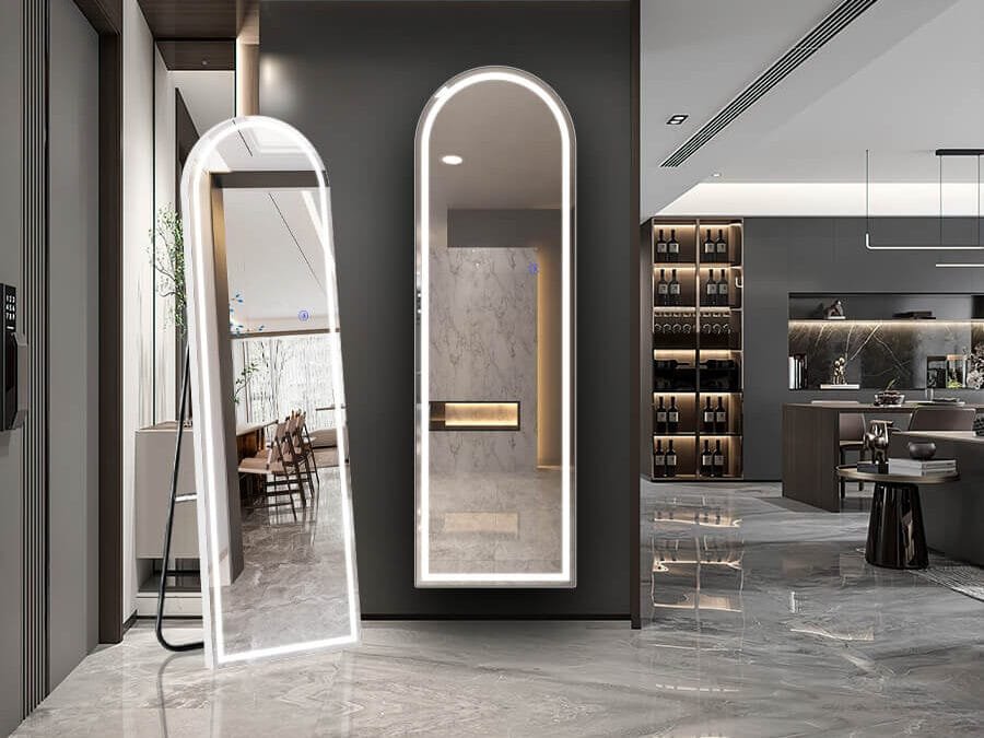Lit Mirror：Four Best Home LED Lit Mirrors for 2024